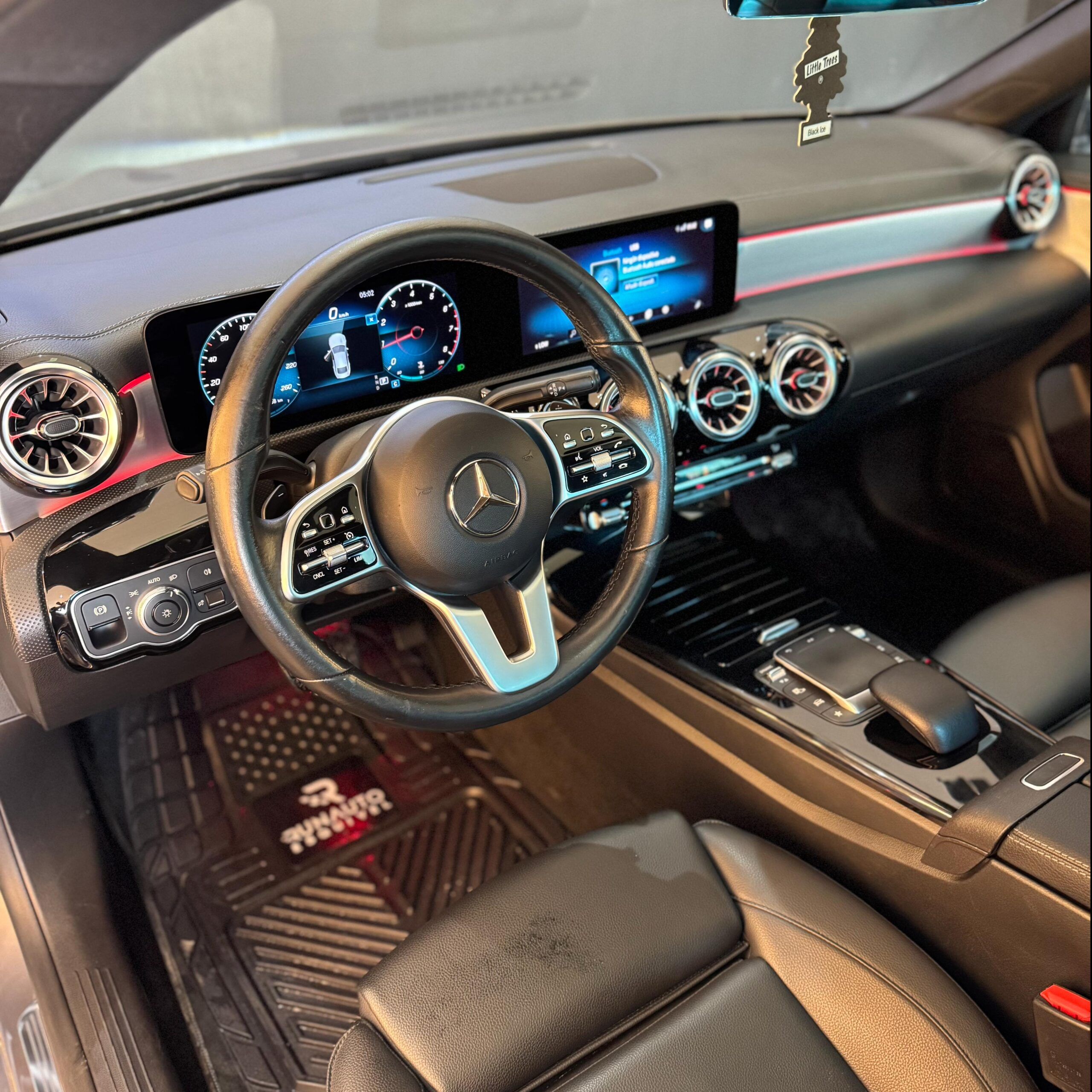 Mercedes Benz CLA 200 Progressive 2022 Gris (CN0130) | RunAuto Esquivel®